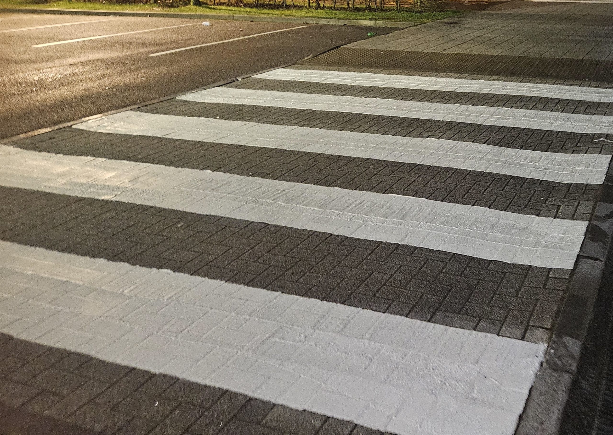 Zebra Crossing markings at Merthyr Wales - Elite Markings